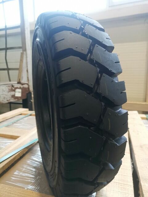 Шинокомплект 7.00-12 14PR Greckster Gold IND01