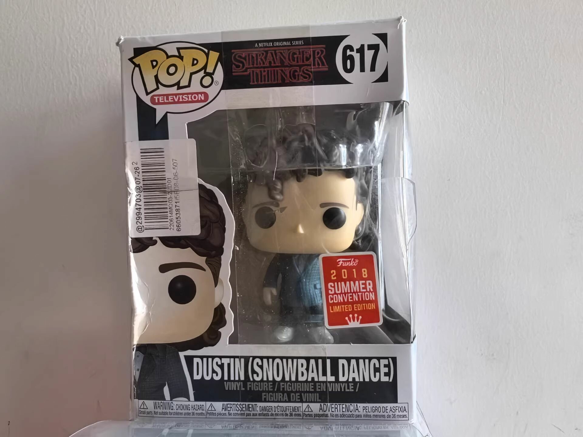Funko POP! Television. Очень странные дела. Дастин на балу снежинок (Dustin Snowball Dance), лимитированный выпуск Summer Convention 2018, №617, 3+