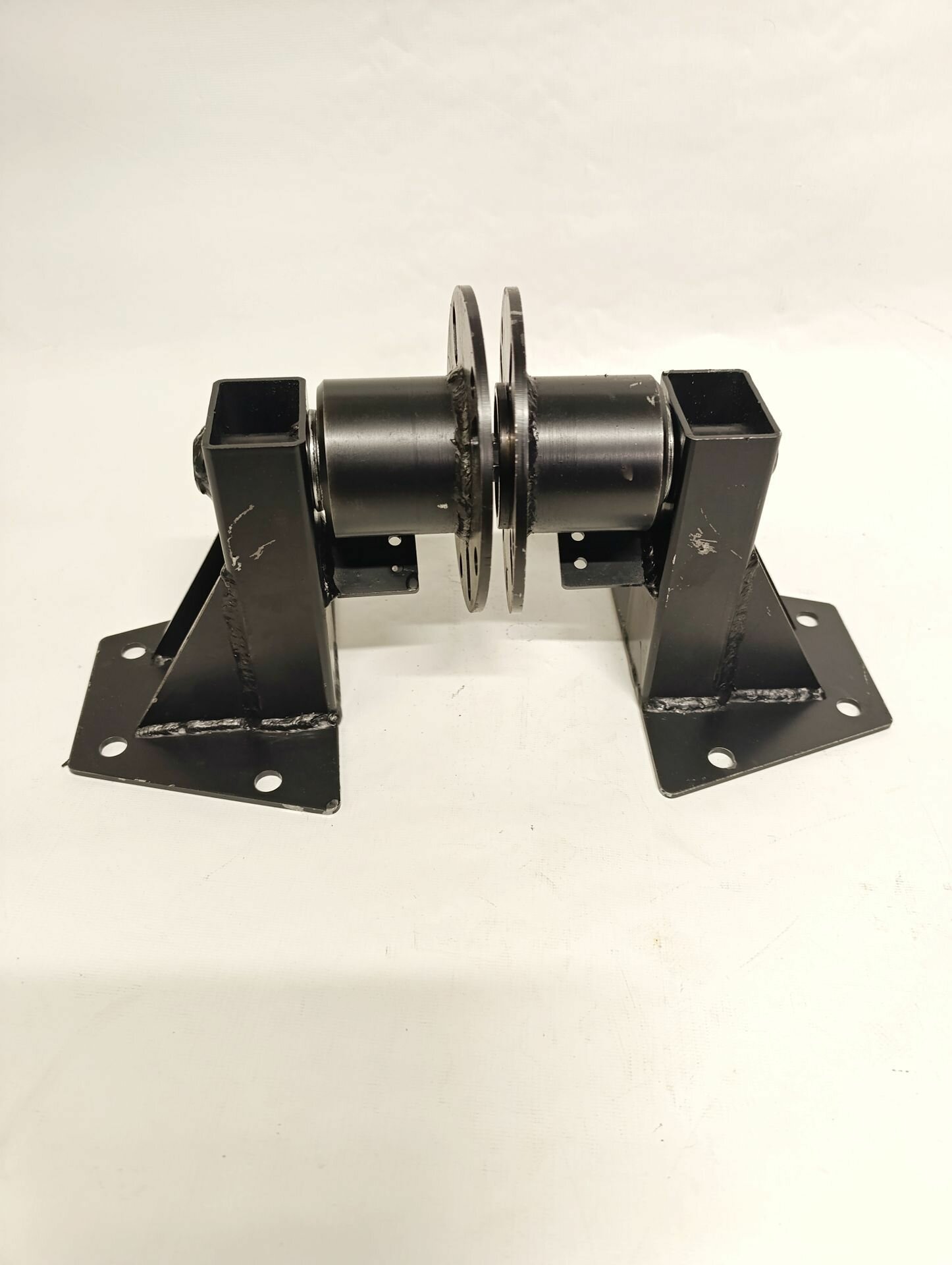 Ступицы (комплект лев/прав) колеса телеги мотоблока с кронштейнами 5*120, 4*98-110