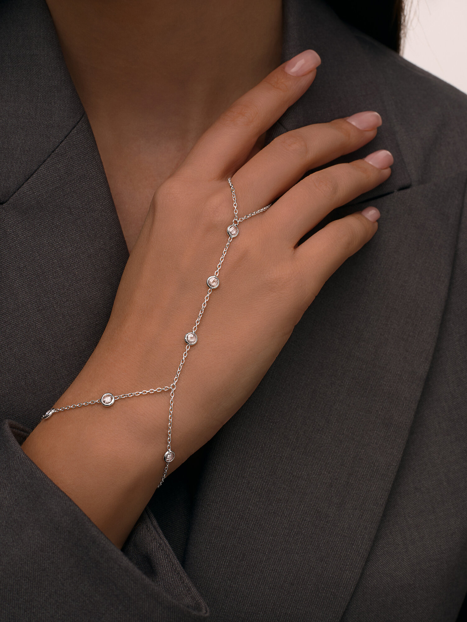 Слейв-браслет, серебро, 925 проба, родирование, фианит