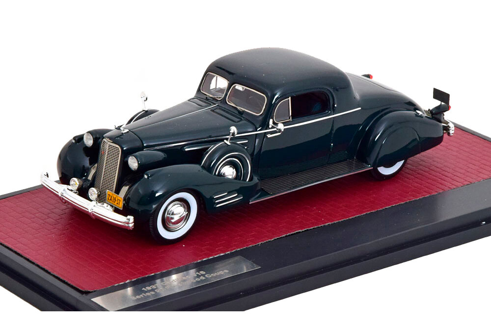 Модель коллекционная MATRIX Cadillac V16 series 90 fleetwood coupe 1937 dark green