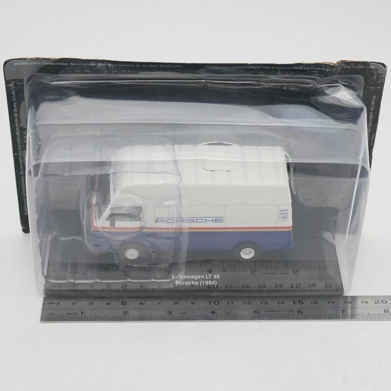 Масштаб 1:43 LT 35 1984 Volkswagen Bus Porsche Racing Team