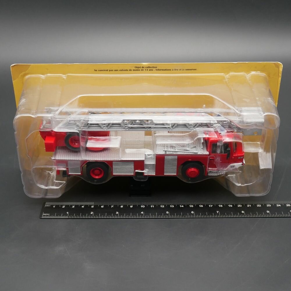 Ixo 1:43 Модель пожарной лестницы Iveco Magirus DLK
