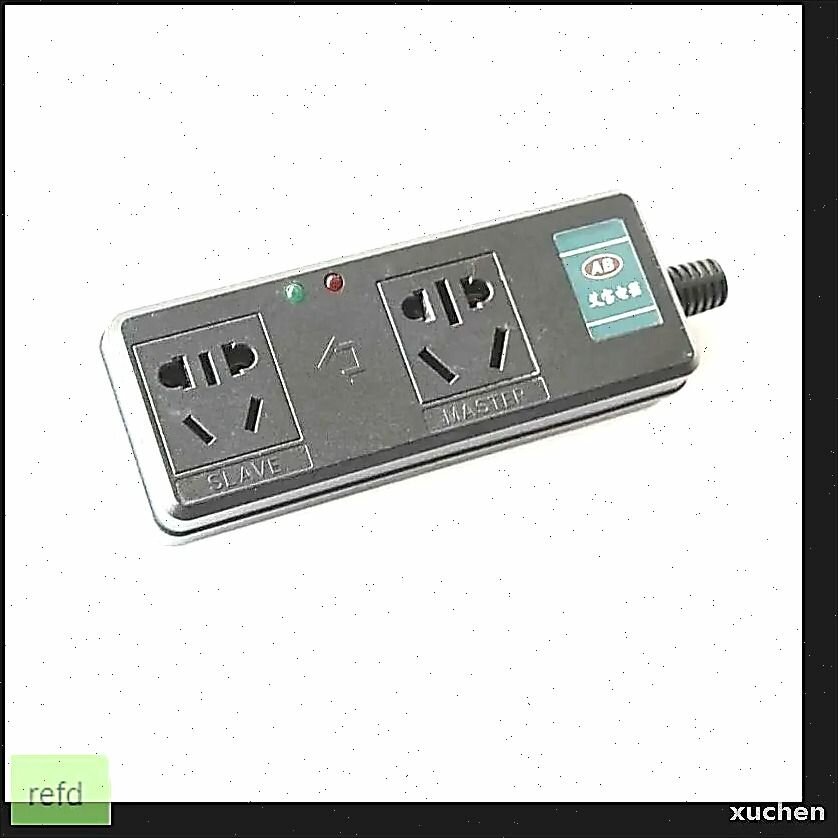 Розетка синхронного включения двух инструментов. Инструмент+пылесос.