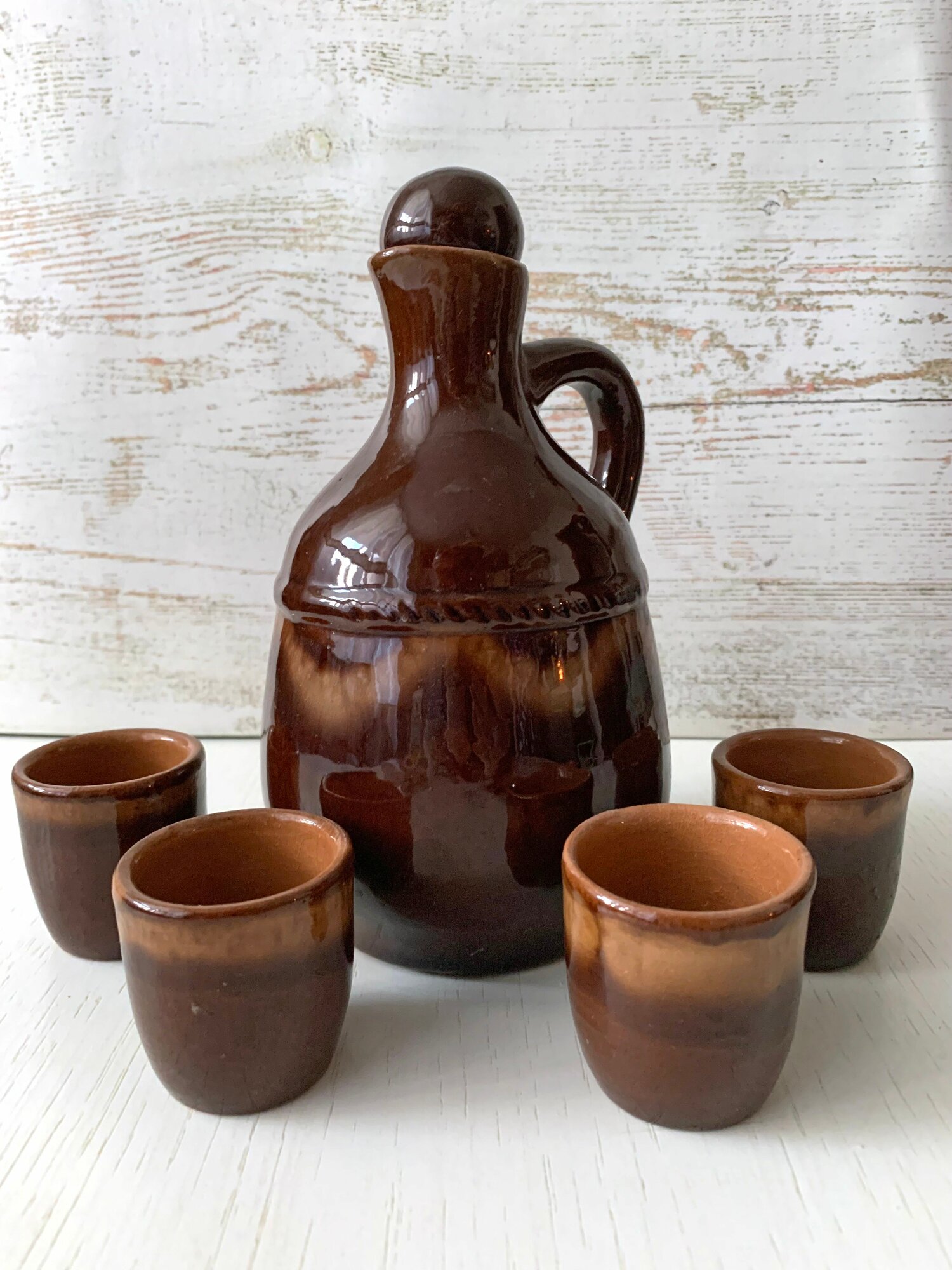 Графин со стопками, обливная керамика. СССР. 1975 г.