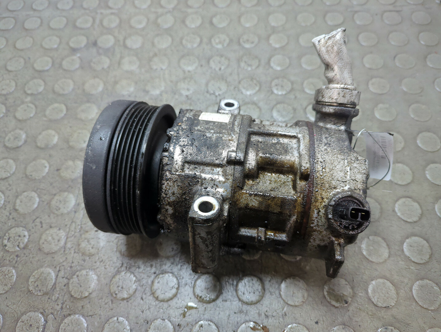 Компрессор кондиционера Opel Corsa D Б/У