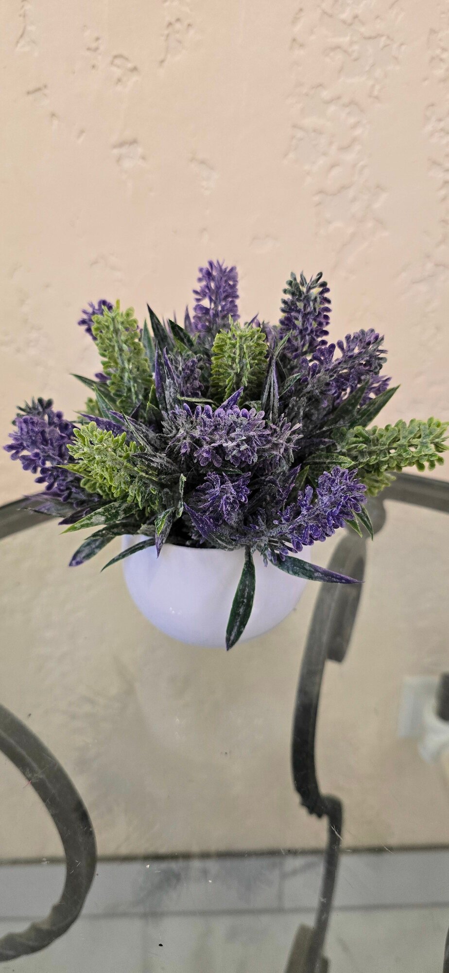 Искусственная лаванда от Holodilova, 15 см, в горшке, светло-лавандовая, 1 шт