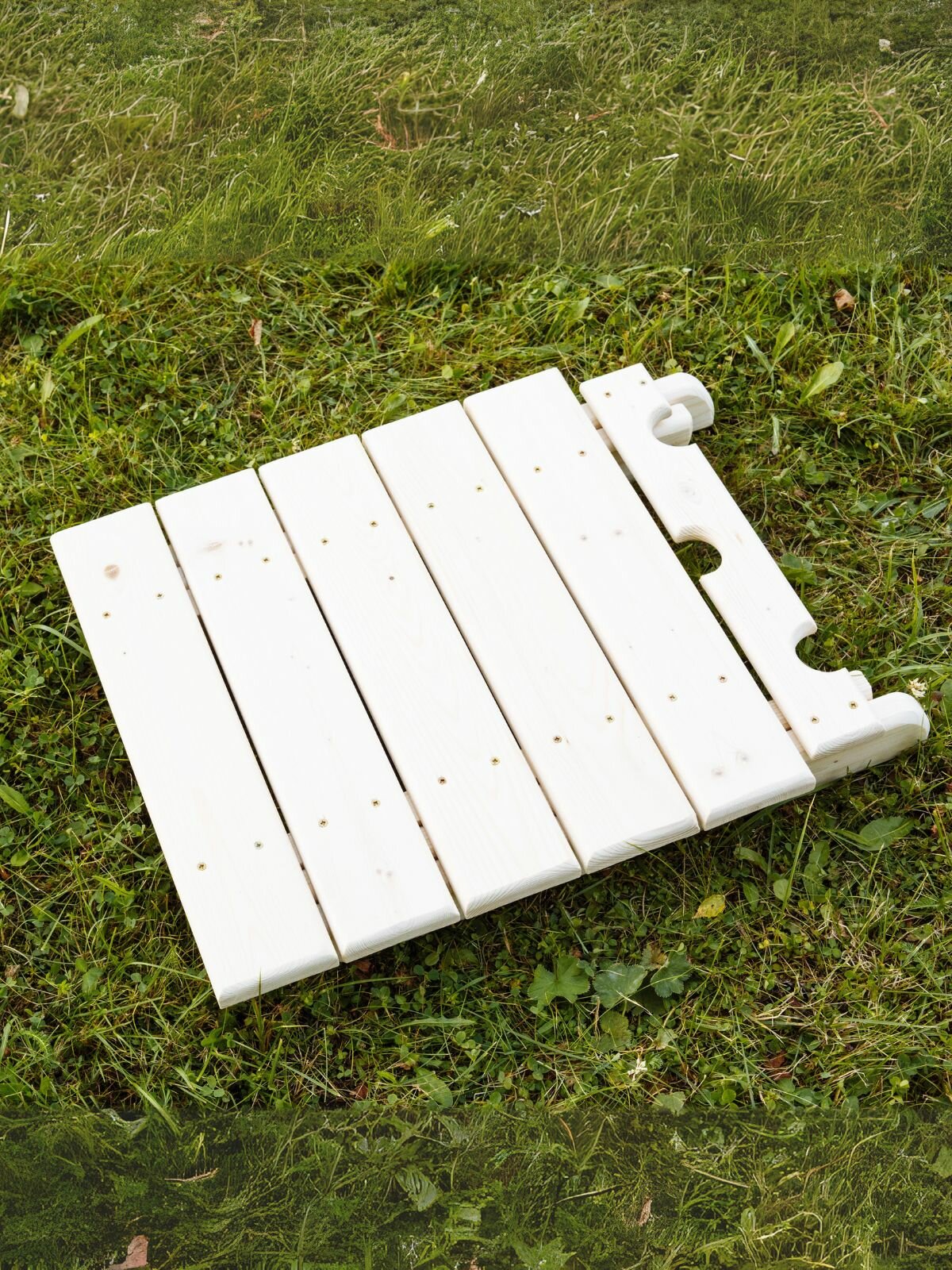 Столик складной деревянный для шезлонгов, стол садовый из массива дерева низкий