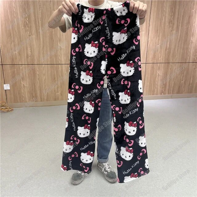 Рождественская пижама Sanrio Hello Kitty, фланелевые модные брюки на Хэллоуин, милые шерстяные повседневные домашние брюки с мультяшным рисунком для женщин, осенние брюкиРазмер: 2XL, вес: 65-75 кг