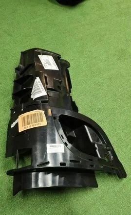 Панель передняя правая mercedes atego 04 дефлектор арт 87-21762-SX