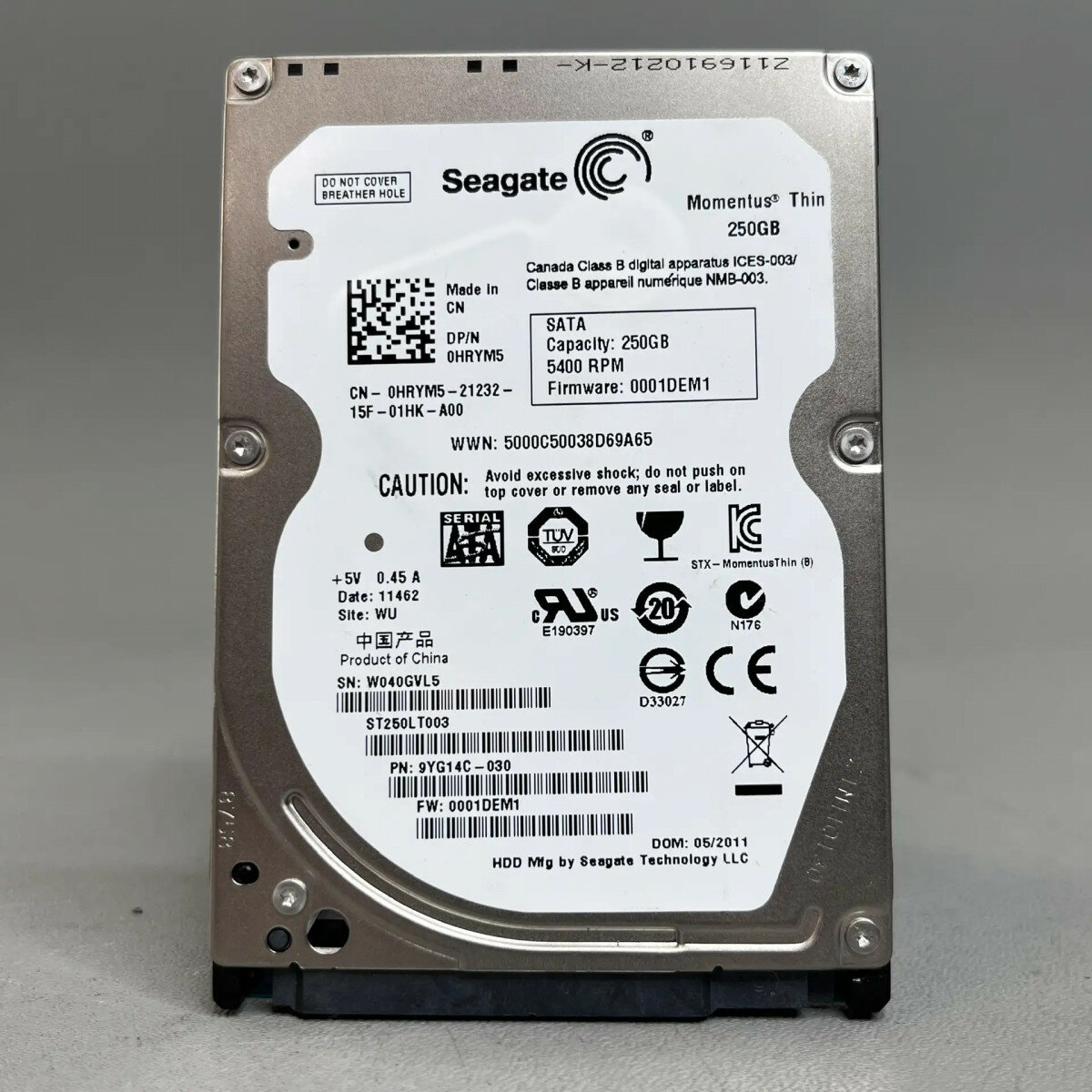 Жесткий диск 2.5" Seagate Momentus Thin ST250LT003 250 Гб