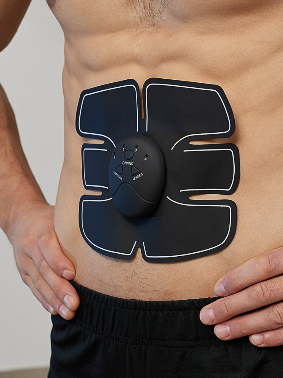 Миостимулятор SilaPro 139-004 для пресса, EMS тренажер для мышц живота и похудения, электростимулятор, черный цвет