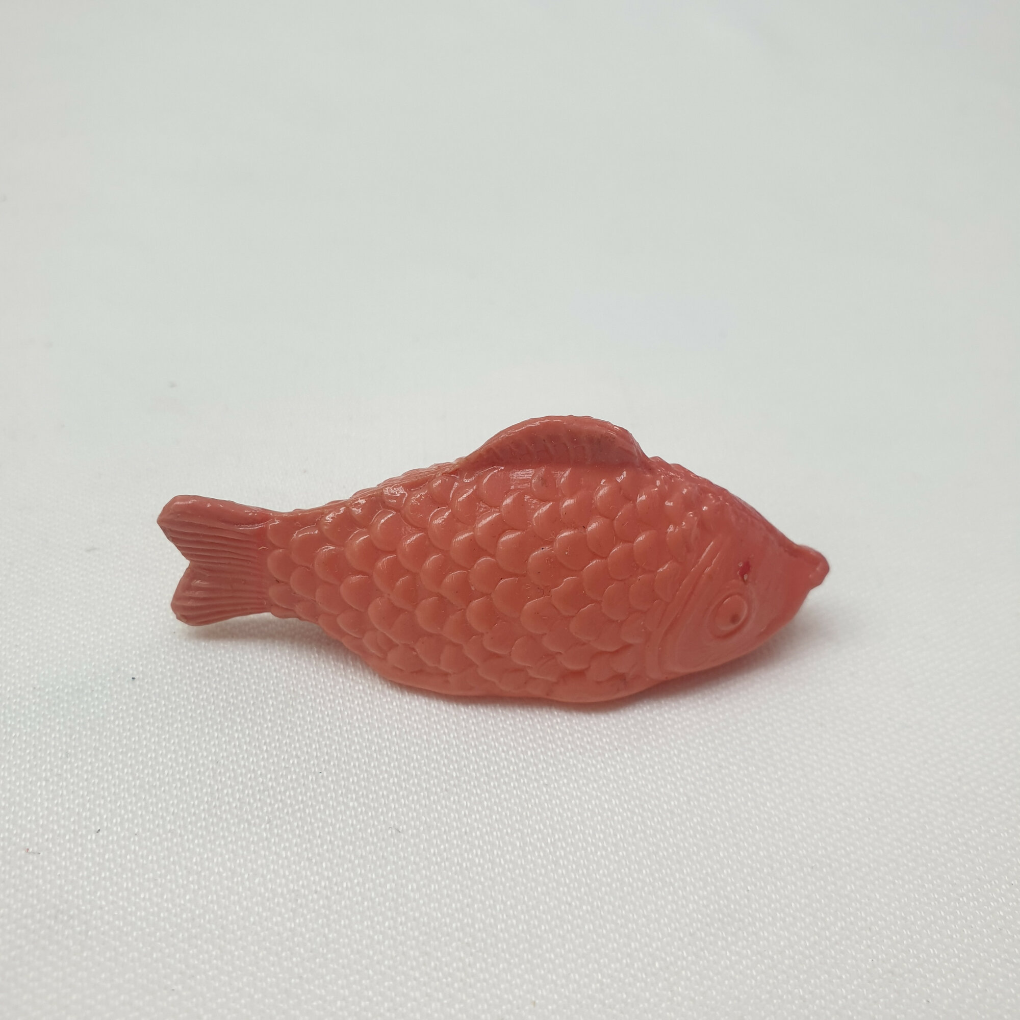 Винтажная фигурка "Рыбка" 2х5,5 см, колкий пластмасс СССР