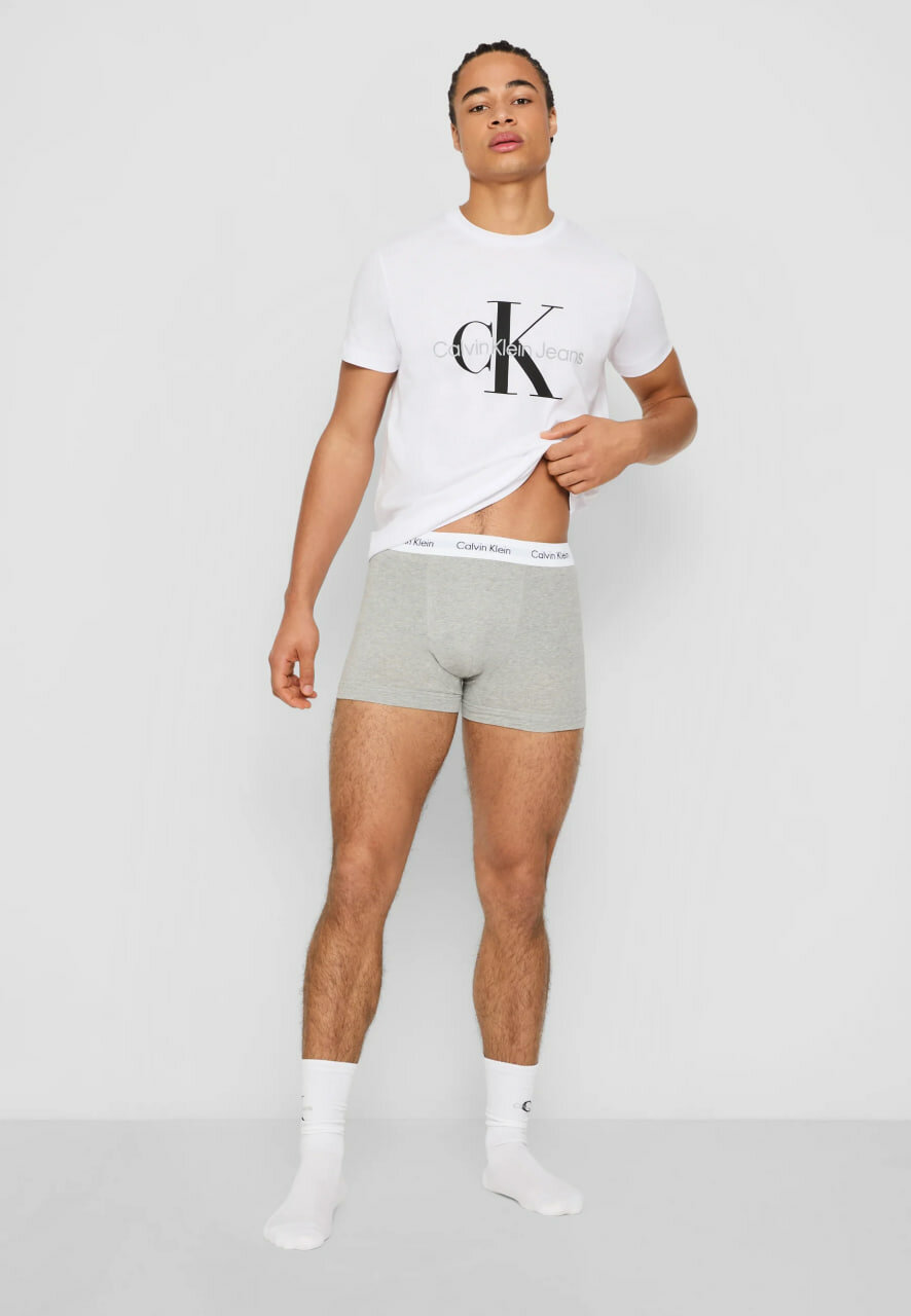 Трусы CALVIN KLEIN TRUNK 3 PACK COTTON STRETCH, комплект из 3 шт., размер XL, серый, белый, черный — фото 1