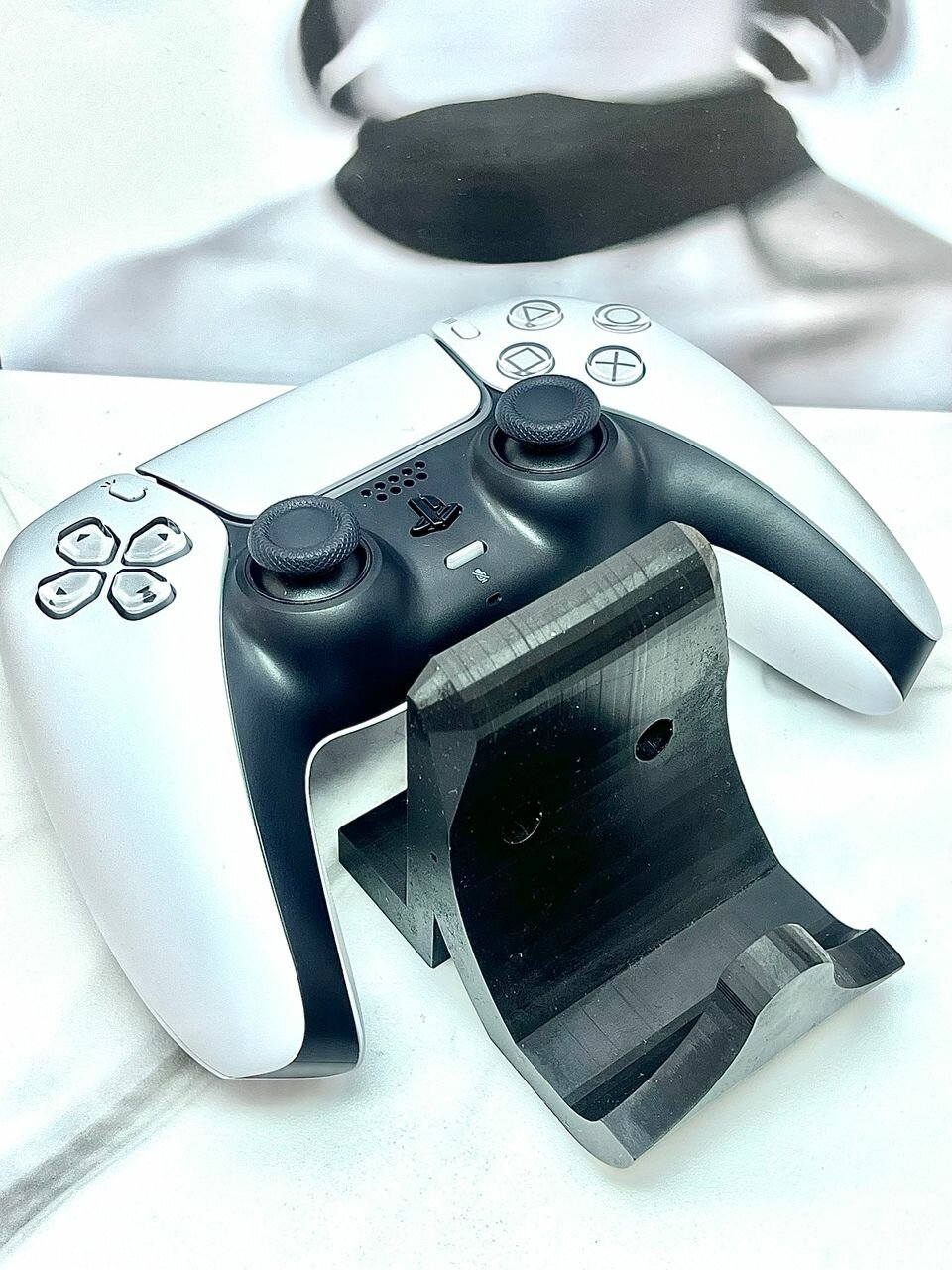 Кронштейн для игровых джойстиков PS5 / Playstation 5 / черный
