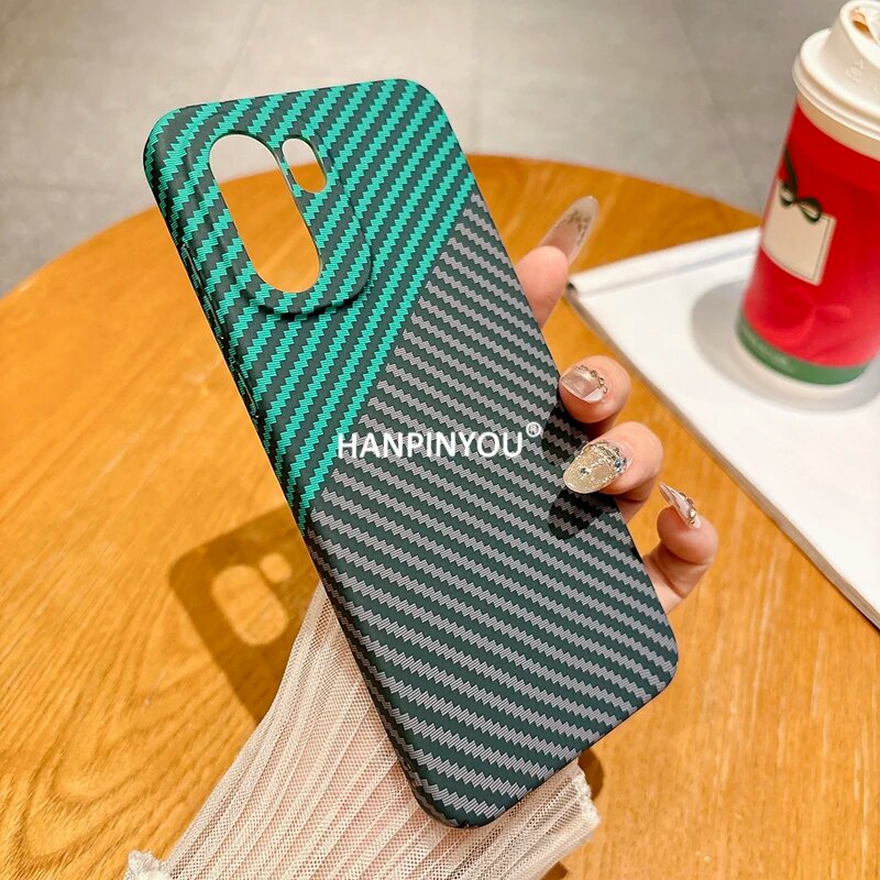 Чехол для OnePlus Ace 6 Black-Green, карбон