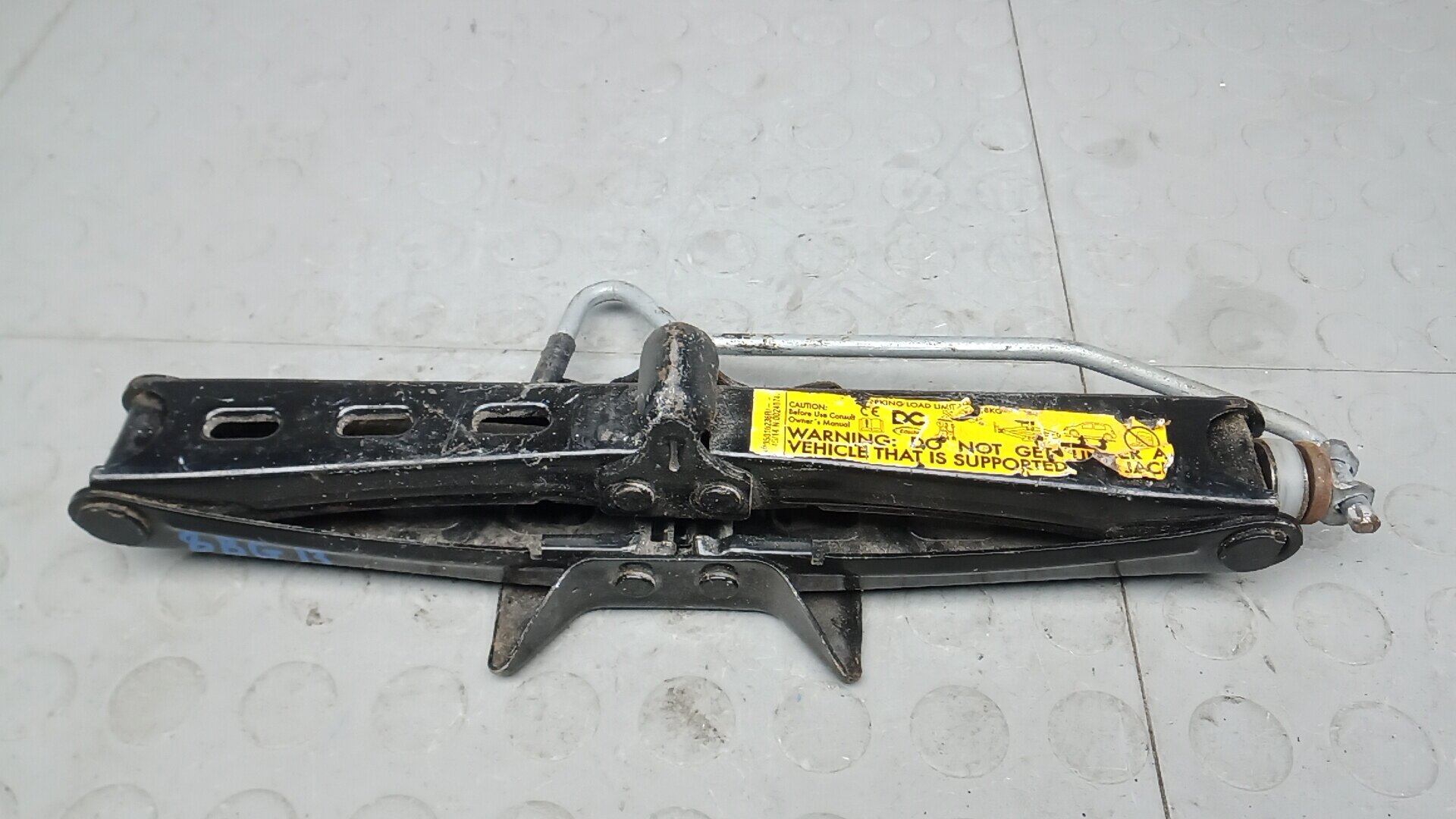 Домкрат MERCEDES BENZ CITAN W415