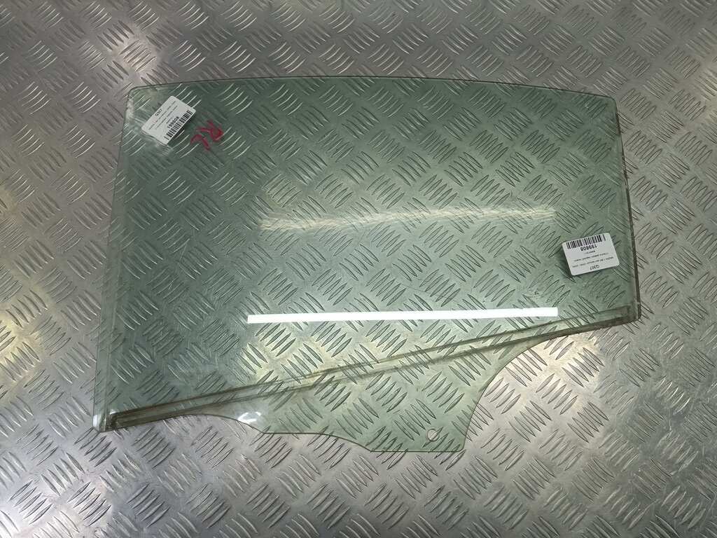 Стекло двери заднее левое Б/У для MAZDA 3 BK рестайлинг (2006—2009) BAN673511