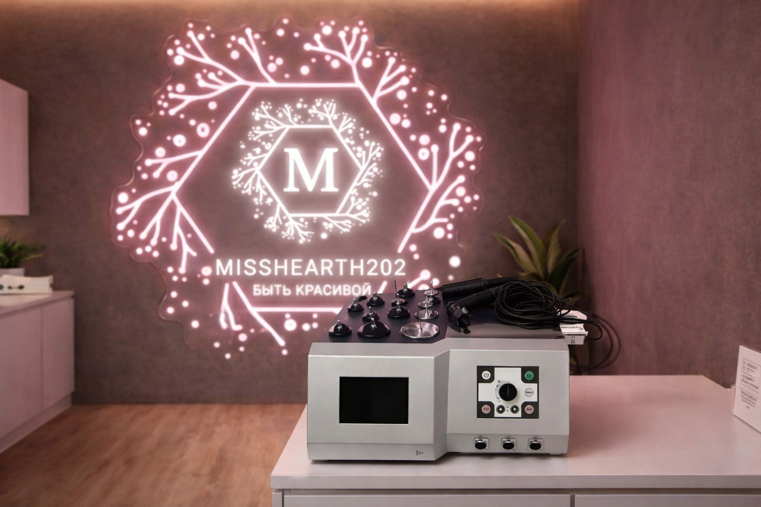 Аппарат INDIBA RF терапии 300W, для физиотерапии и косметологии