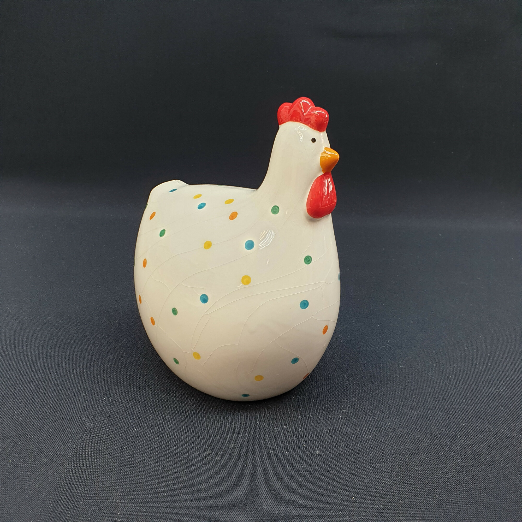 Винтажная пасхальная статуэтка"Курочка", высота 11см, керамика, кракелюр, ручная роспись