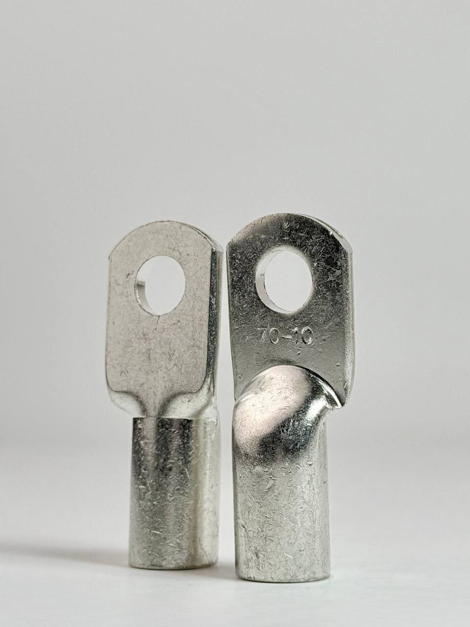 Кабельный наконечник JG70-10 - 2 шт / ТМЛ 70 мм2 под болт М10 / Медный луженый наконечник