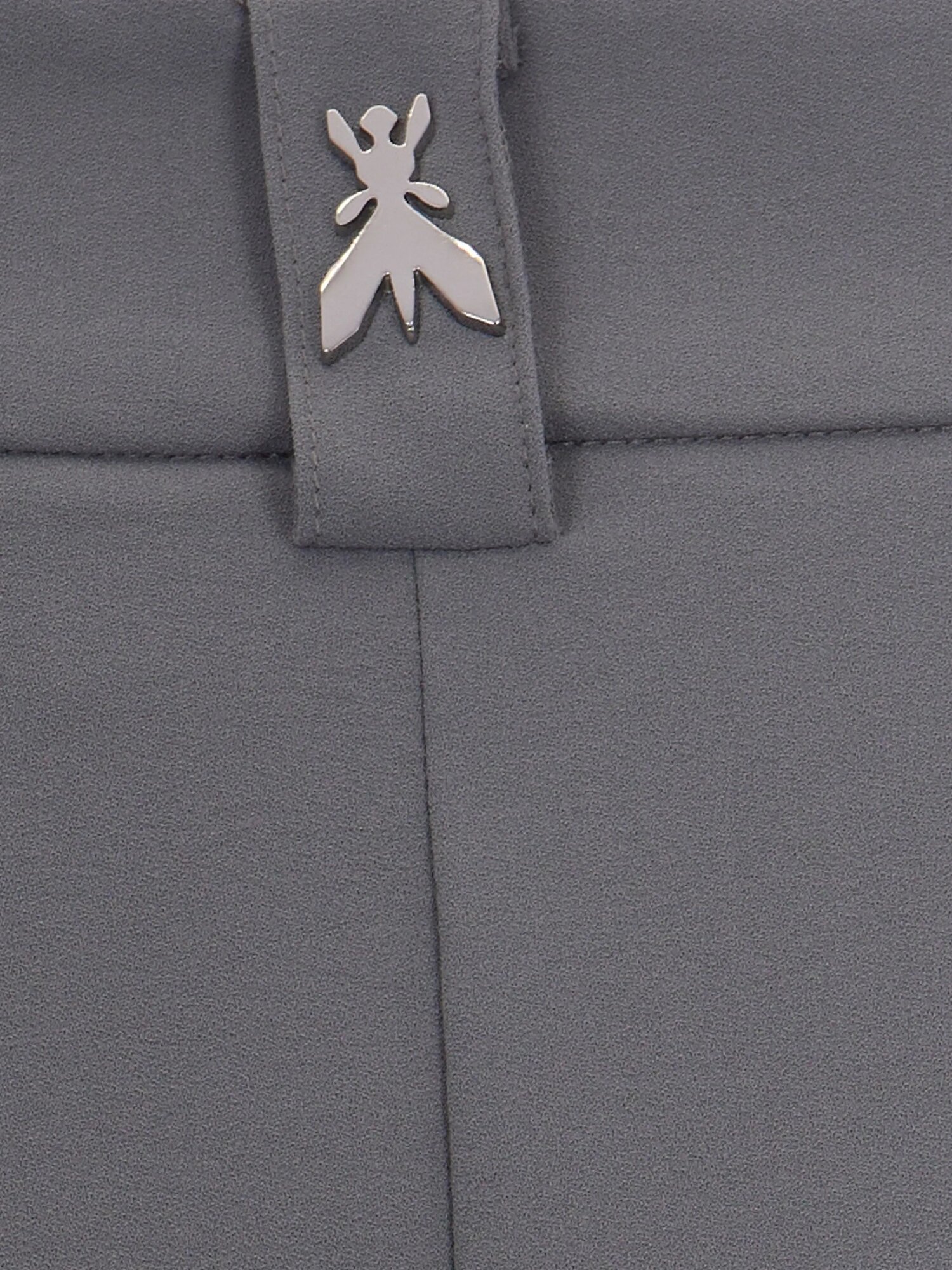 Брюки PATRIZIA PEPE Logo-plaque trousers, размер 44 — фото 1