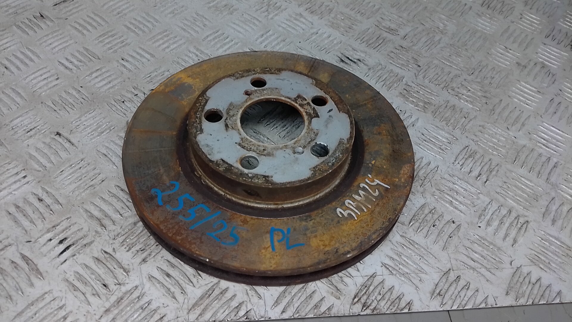 Диск тормозной передний TOYOTA PRIUS XW30, Номер 4351247050