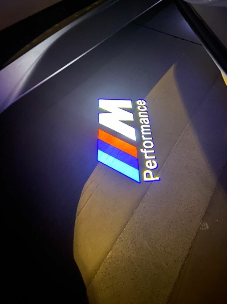 Пленка логотипа для проекционной подсветки дверей 10 мм, 2 шт — совместима с BMW M M2 M3 M4 M5 M6 M7 Performance