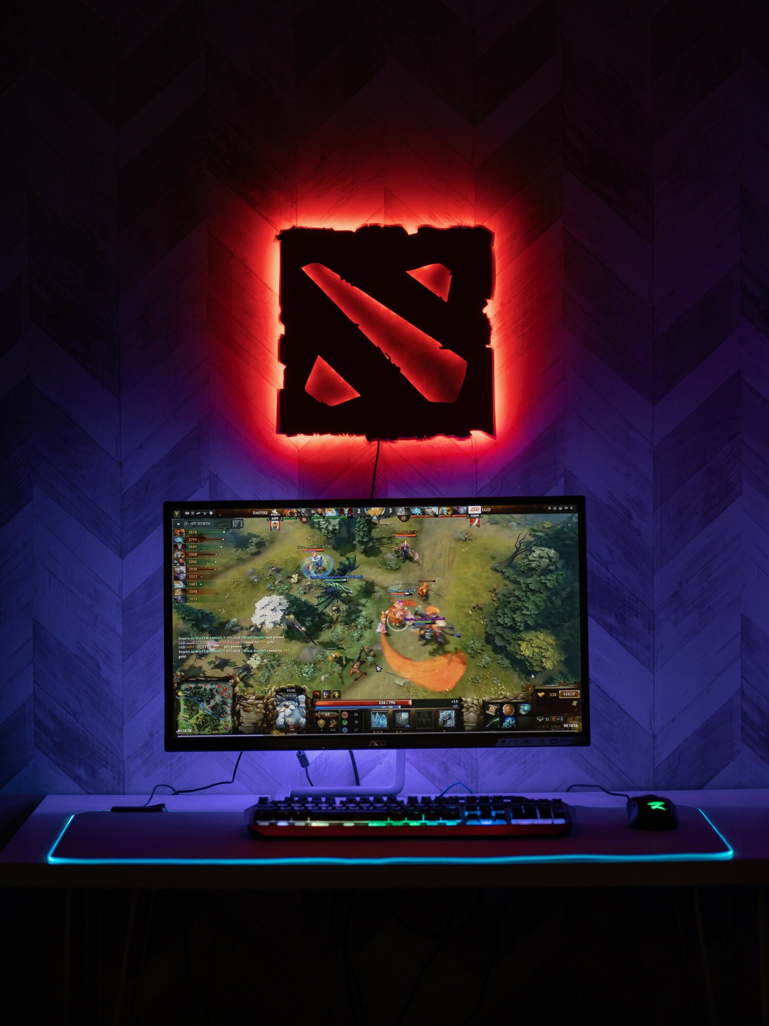 Светильник SolovevStore "Dota 2", дерево, с выключателем, светодиодные лампы