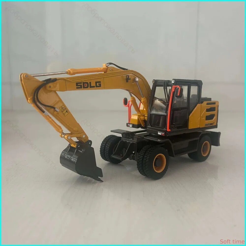 1:35 Модель колесного экскаватора Shandong Lingong SDLG EA7150HPLUS