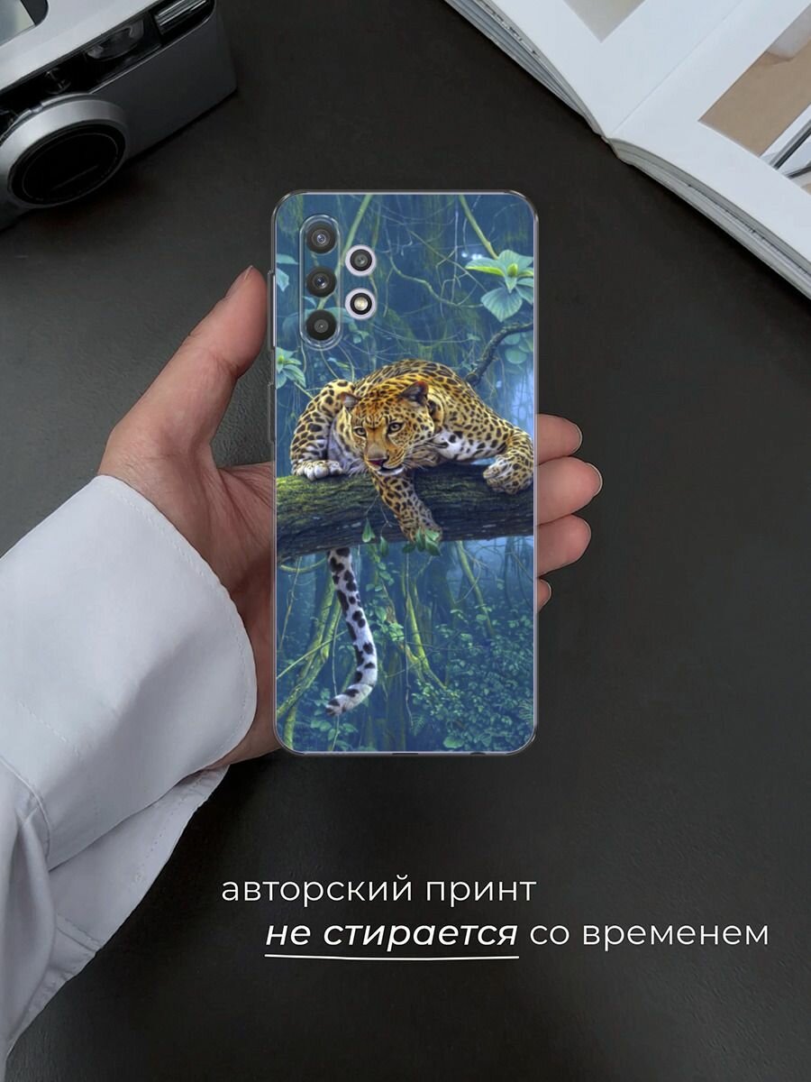 Чехол на Samsung Galaxy A32 / Самсунг Галакси А32 с принтом "Леопард охотник" — фото 1