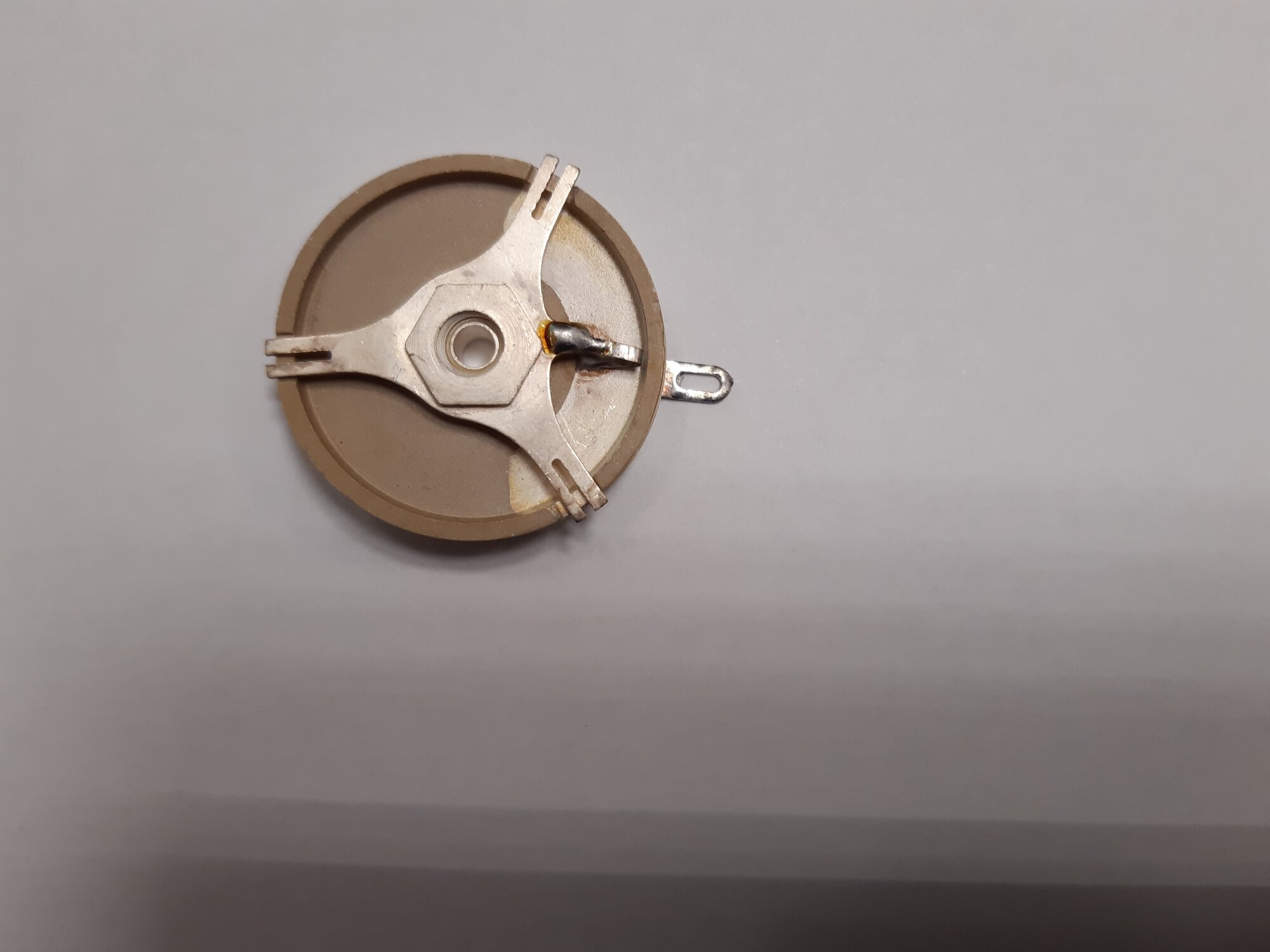 Конденсатор подстроечный керамический КПК-3 8/60пФ (комплект 2 штук)