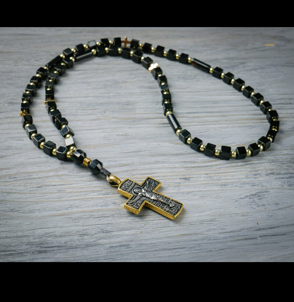 Моносерьга