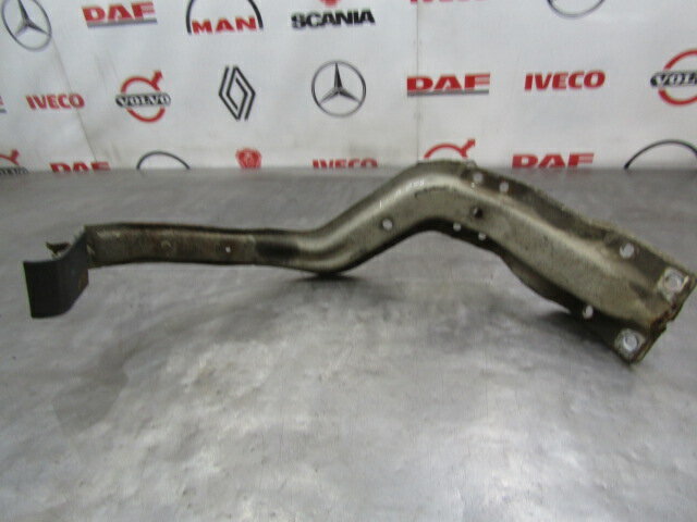 Кронштейн крыла передней оси слева Scania P, G, R