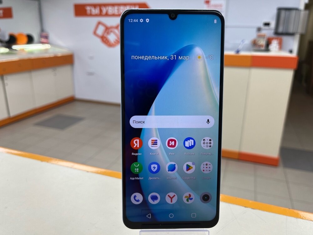 Смартфон Realme Rmx3834 Note 50, б/у, уценка