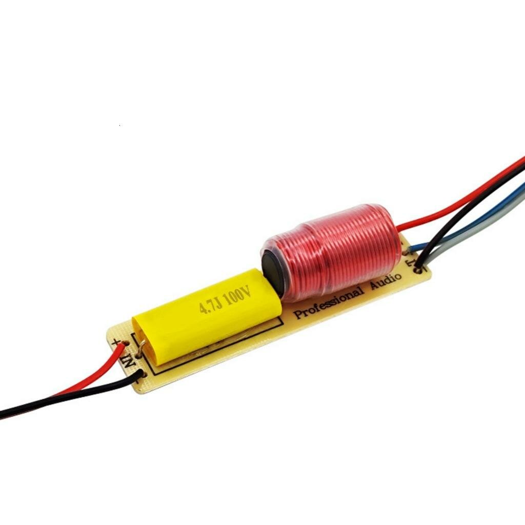 Аксессуары для динамиков, Модифицированный кроссовер с автомобильным аудиосистемой мощностью 80 Вт