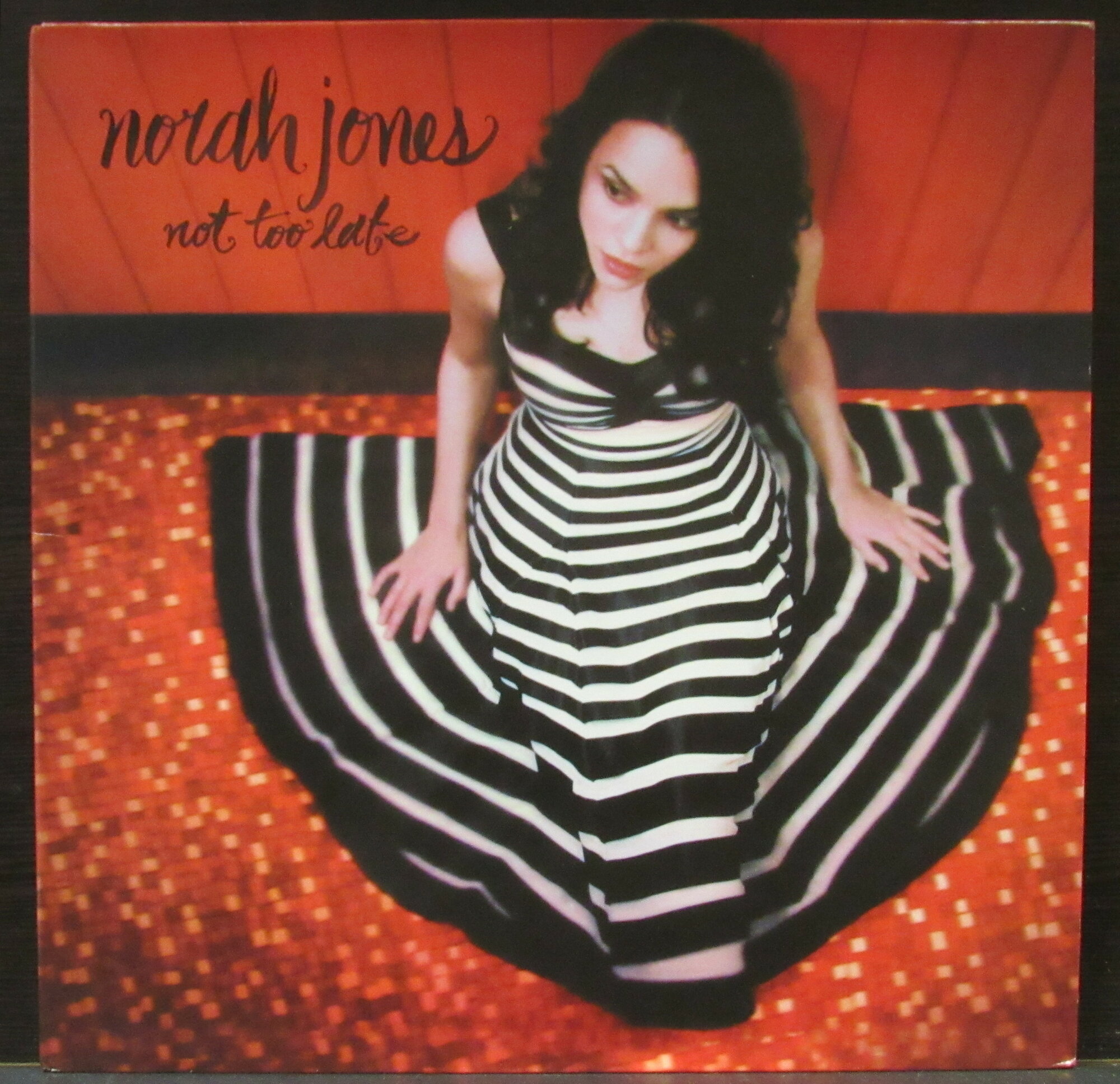 Jones Norah "Виниловая пластинка Jones Norah Not Too Late"