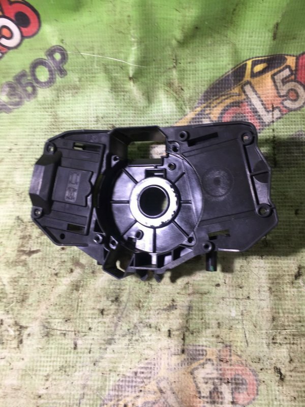 Кронштейн Лада Х-Рей Б/У с пробегом