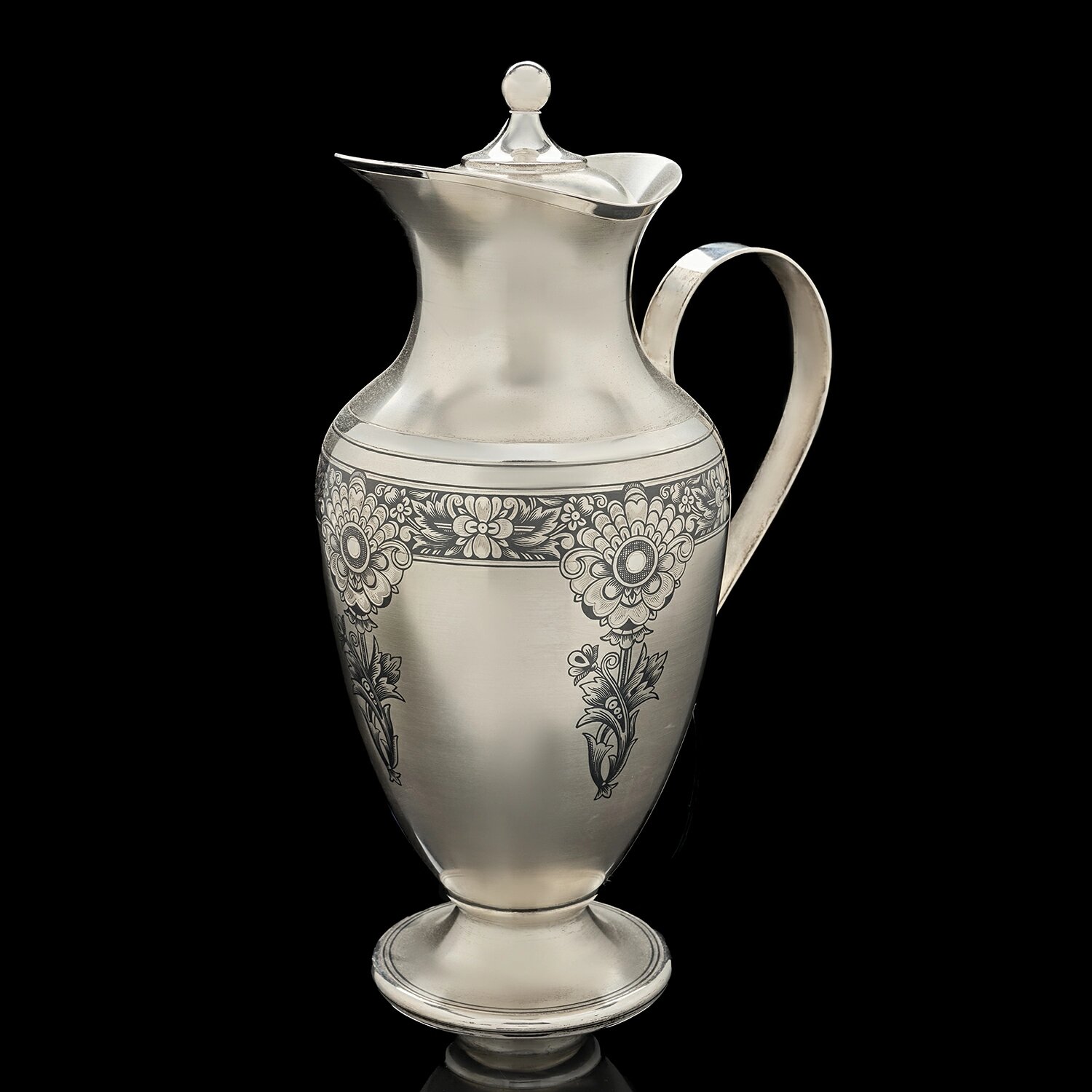 500141 40350014А05 Серебро 925 пробы кувшин для воды "Пион"