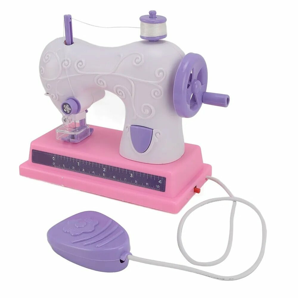 Детская игрушка-швейная машинка