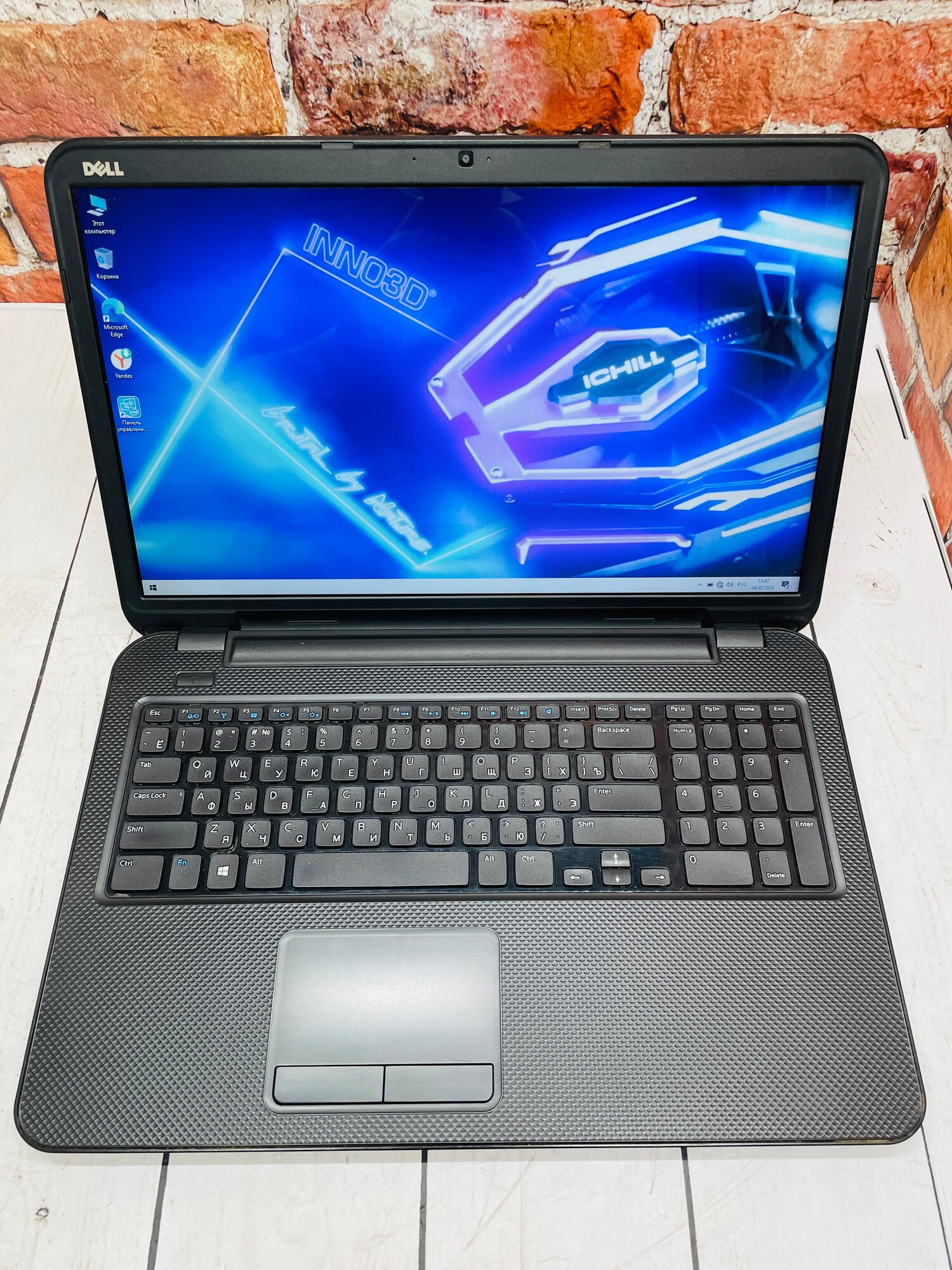 Игровой ноутбук 17,3, Dell 17-3721, Intel Core i5 3317U, 8 Gb DDR3, 1000 Gb HDD, AMD Radeon HD 7600