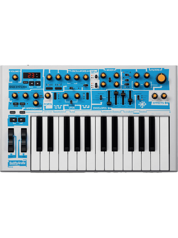 Аналоговый синтезатор NOVATION Bass Station II Swifty Edition