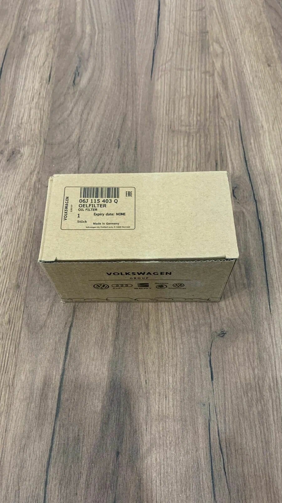 Фильтр масляный VAG 06J115403Q Audi A4, A5, A6, Q3, Q5; Volkswagen Passat, Tiguan