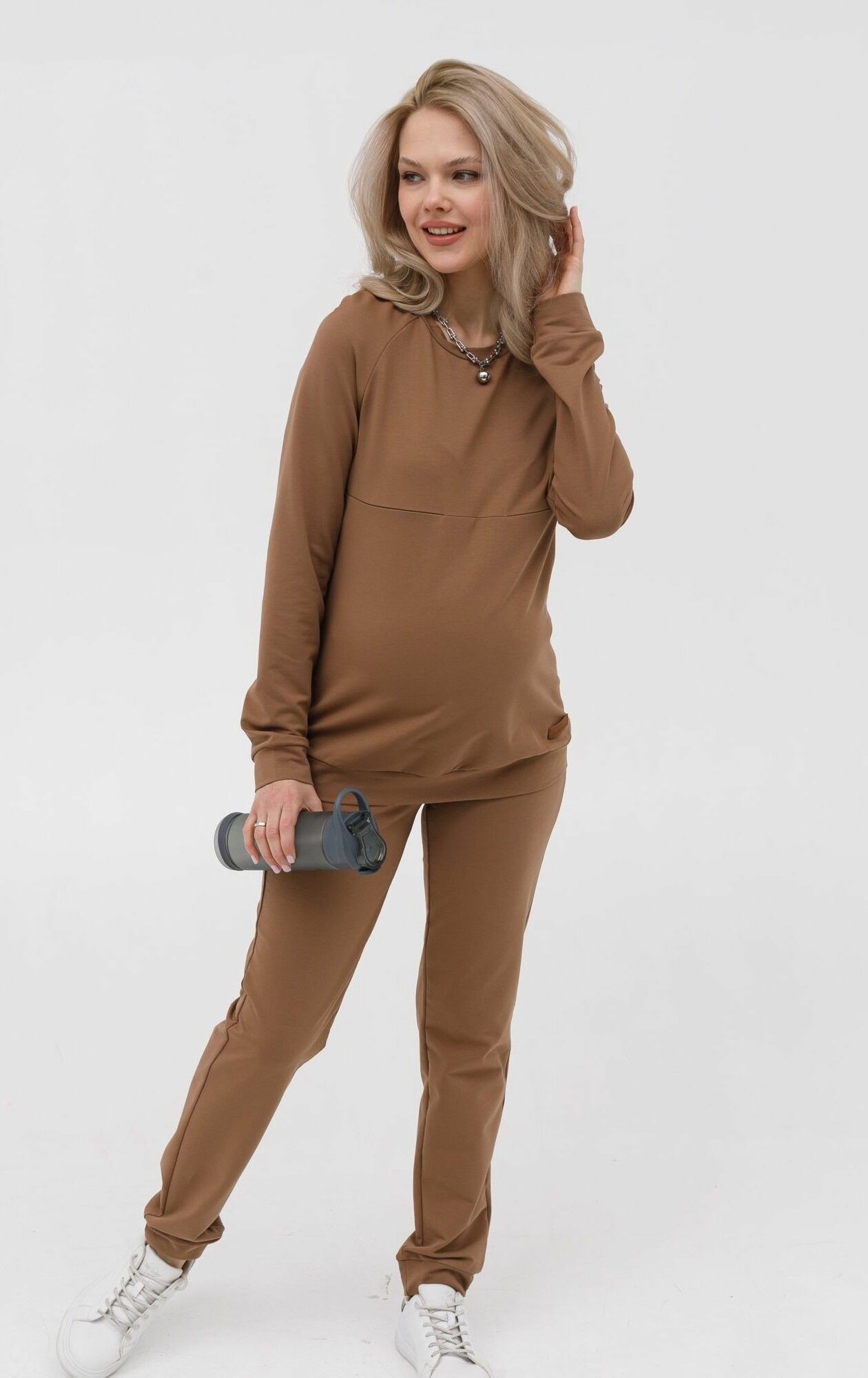 Костюм спортивный для беременных и кормящих мам