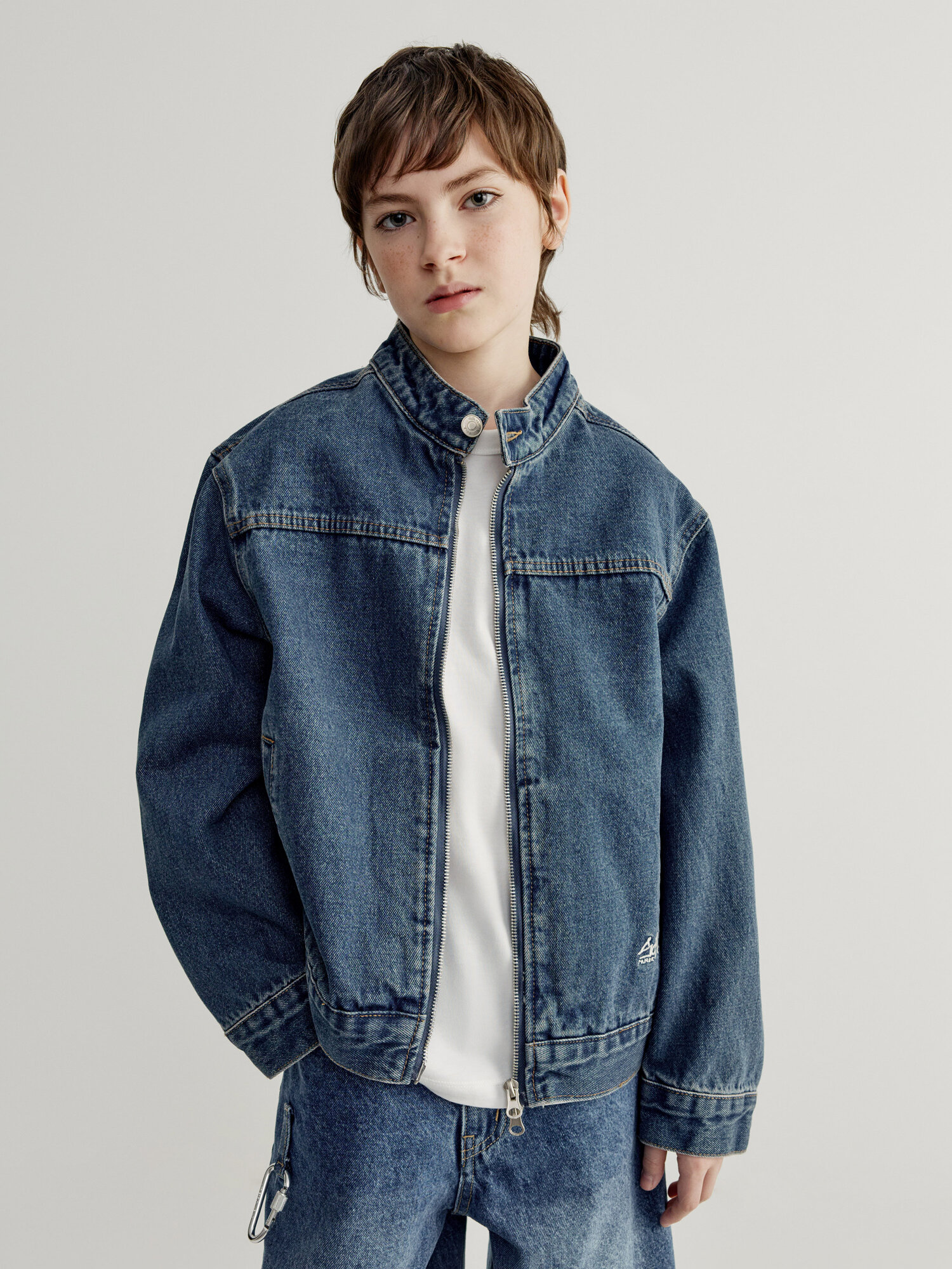 Куртка джинсовая