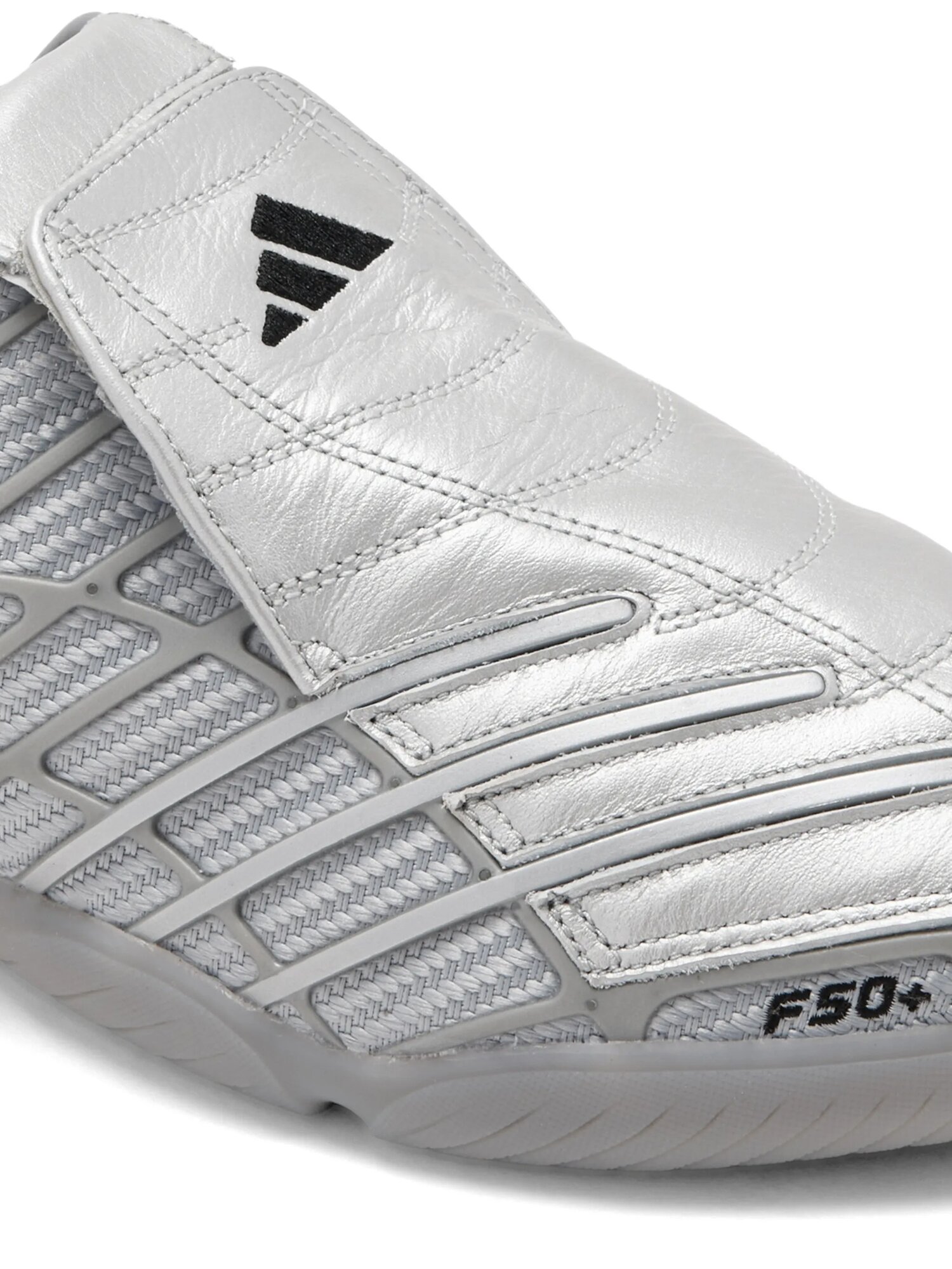 Кроссовки adidas F50, размер 9.5 US, серебристый — фото 1