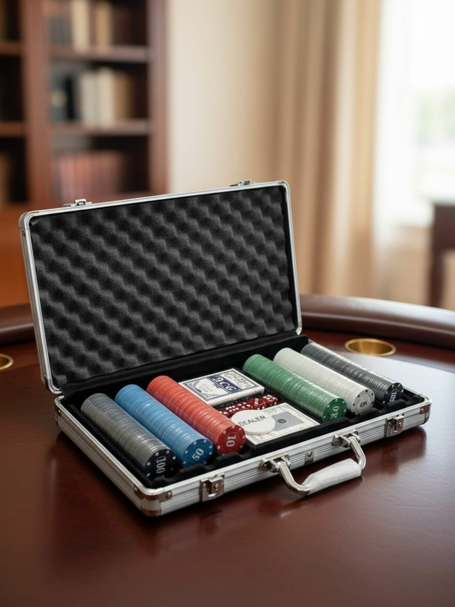 Набор для игры в покер "PC300" (в кейсе)