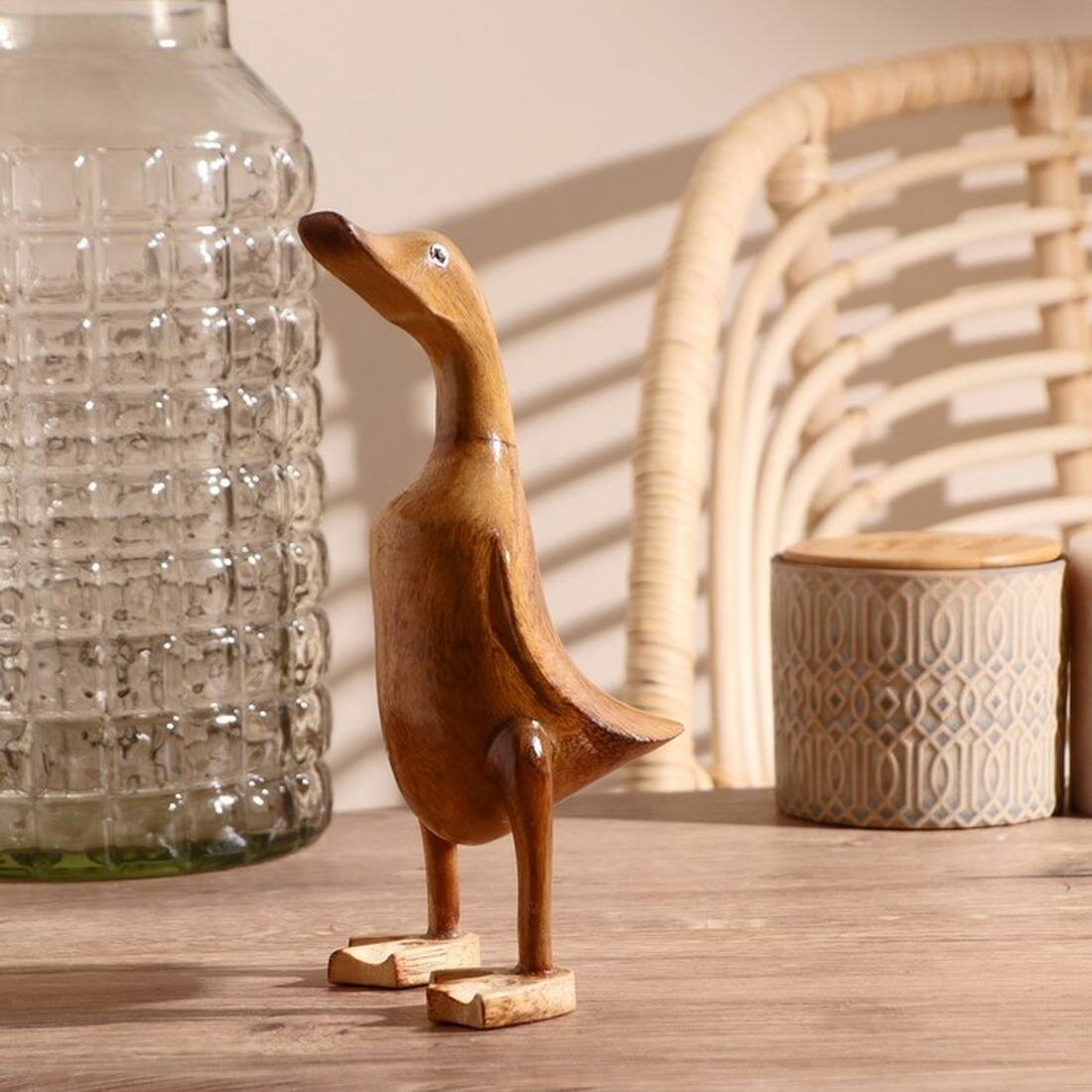 Статуэтка Сима-ленд "Утка простая", дерево, Индонезия, 13x12x23 см