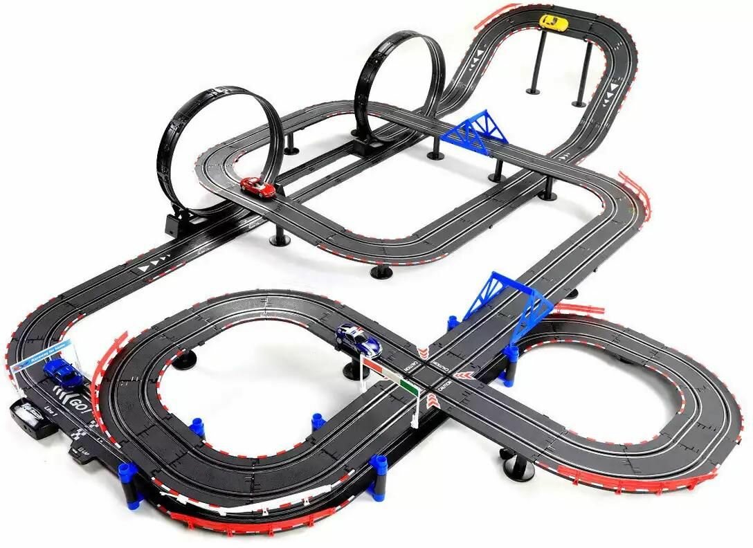 Гоночный трек КНР Mersedes SLS, 4 машинки, длина трассы 1350 см, масштаб 1:43, питание от сети