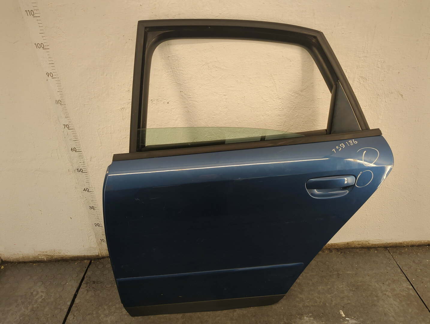 Дверь боковая (легковая) левая задняя Audi A4 (B6) Б/У